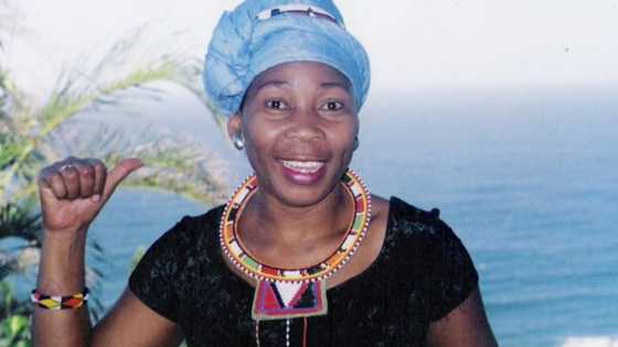 Busi Mhlongo bio, age, songs, albums, cause of death - Briefly.co.za