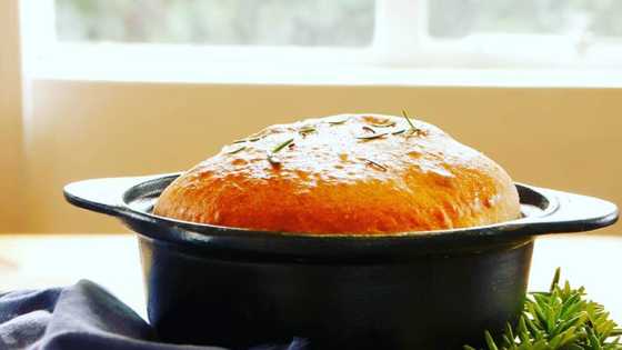 Learn classic South African Magwinya (Vetkoek) recipes to try at home ...
