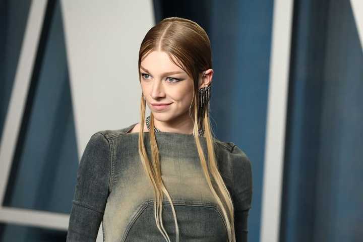 Is Euphoria's star Hunter Schafer transgender in real life? Facts and ...
