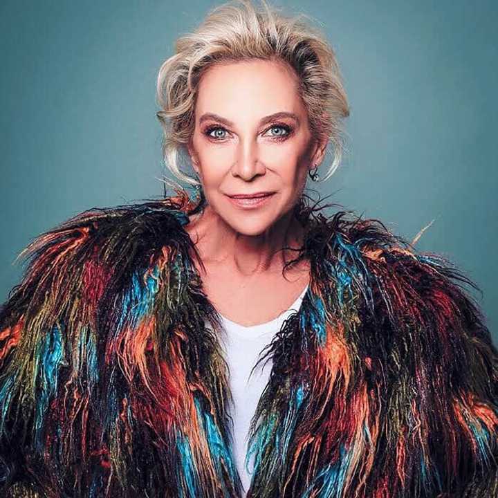 Brumilda van Rensburg age, other names, children, husband, TV shows ...
