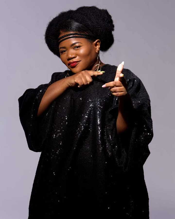 Busiswa biography: age, child, baby daddy, songs and albums - Briefly.co.za