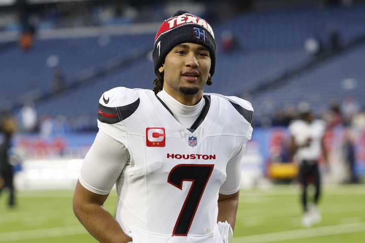 Who is CJ Stroud's girlfriend? Facts about his love life and dating ...