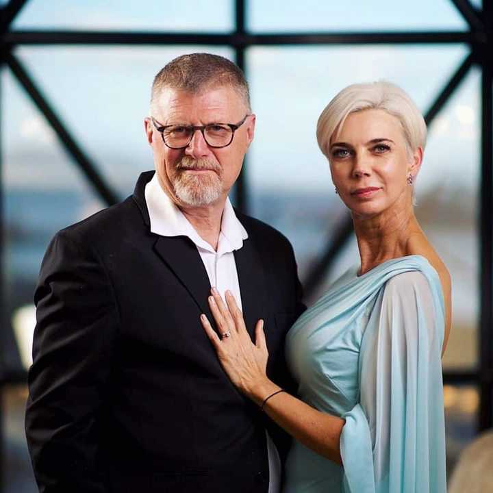 Deon Meyer's age, children, wife, education, books, profiles, net worth ...