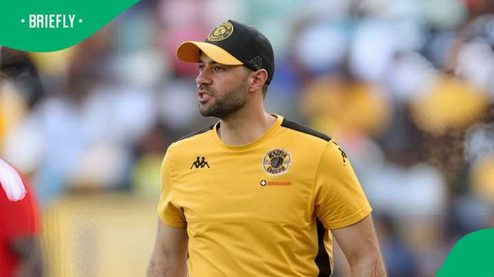 Khalil Ben Youssef Reacts to Ashley Du Preez’s Open-Goal Miss in Kaizer ...