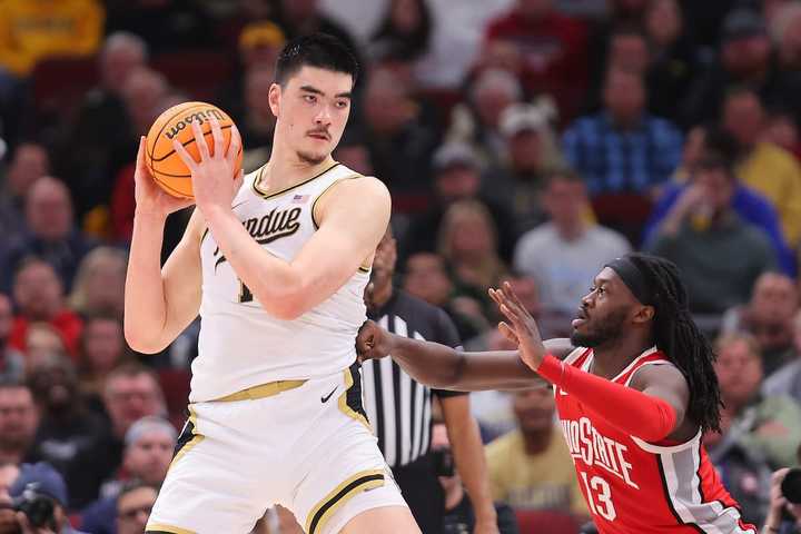 Who are Zach Edey's parents? Where was he born, and what is his ...