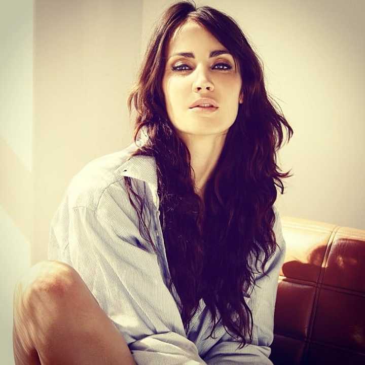 Tanit Phoenix bio: age, children, spouse, parents, TV shows and movies ...