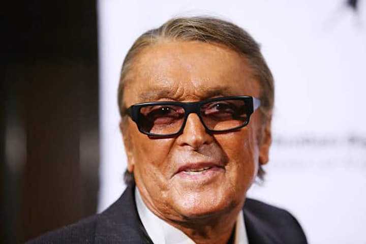 Who were Robert Evans' wives? Complete movie producer's marriage ...