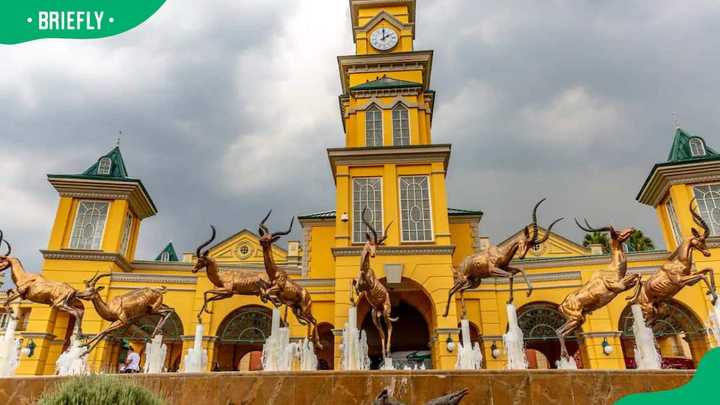 Gold Reef City theme park prices, rides, packages, and operating hours ...