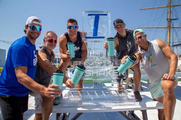 Meet the Gronkowski brothers: How they became icons in sports - Briefly ...