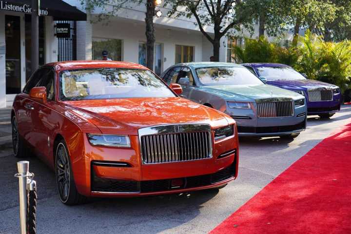 10 most expensive Rolls-Royce models in the world (with prices ...