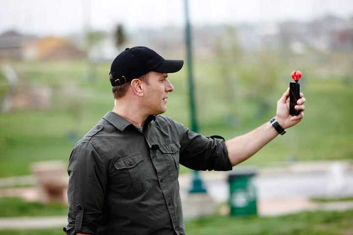 Who is Stephanie Abrams husband? Full Mike Bettes biography - Briefly.co.za