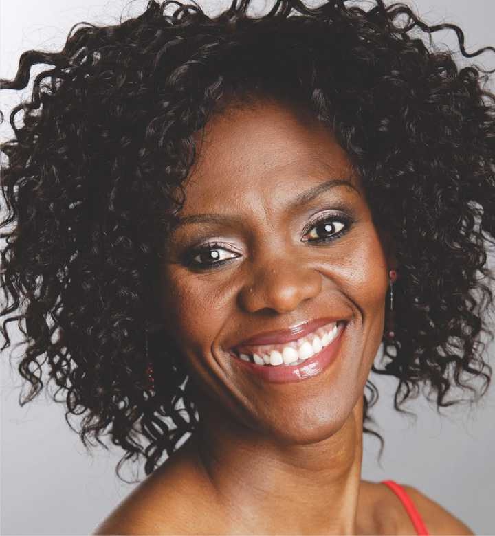 Tinah Mnumzana: age, husband, career, P.O.B., The River, net worth ...