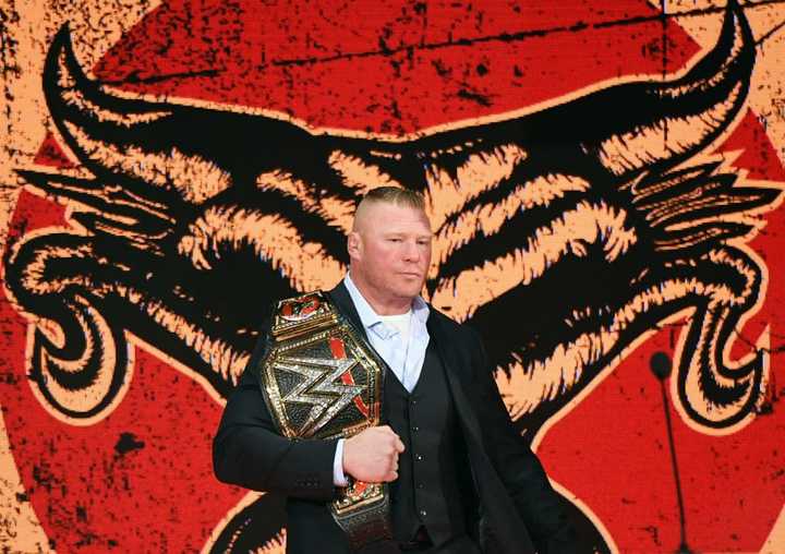 Top 10 highest-paid WWE wrestlers and their net worths (2024) - Briefly ...