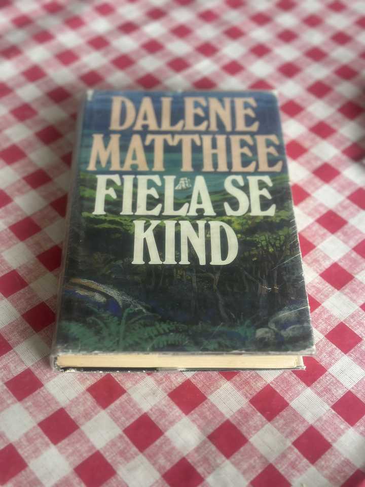 “That Afrikaans Cover”: Gr11 Learner’s Subject-Themed Book Covers ...