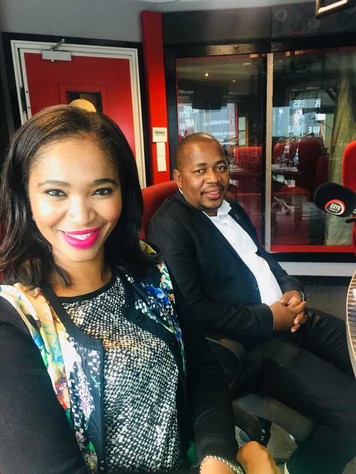 Mzwandile Masina bio: age, wife, education, house, salary ...