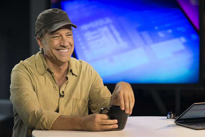 Mike Rowe's wife: Is he married? A close look at his love life ...
