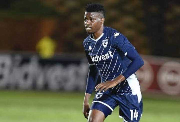 Phathutshedzo Nange bio: age, cars, stats, salary, current teams ...
