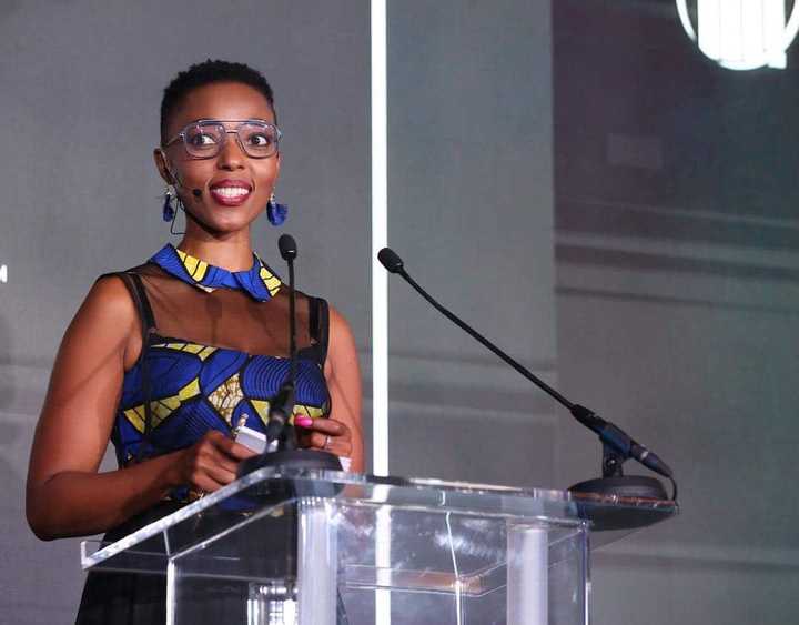 Pabi Moloi biography: age, baby, husband, wedding, parents, weight loss ...