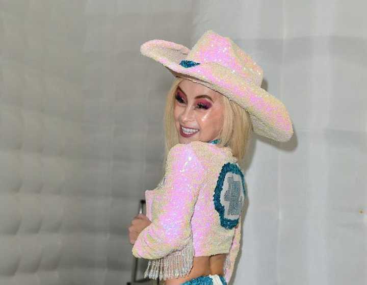 Tiny Texie age, child, height, weight, TikTok, profiles, net worth ...