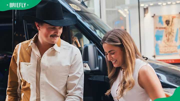Is Amelia Taylor Zach Top's girlfriend? Latest relationship updates ...