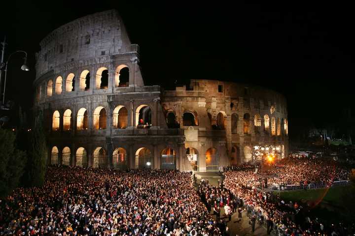 12 famous wonders of the world you should know and visit - Briefly.co.za