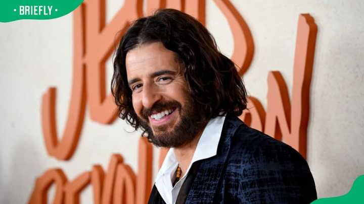 Jonathan Roumie's wife: Is the American actor married? - Briefly.co.za