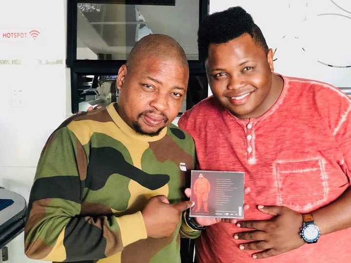 Dladla Mshunqisi biography: age, father, songs, album, and cars ...