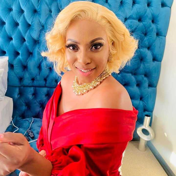 Lethabo Mathatho bio: age, partner, parents, sick, best photos, house ...