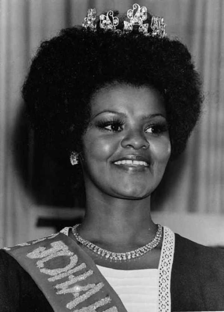 Cynthia Shange biography: age, children, Miss World, stunning pictures ...