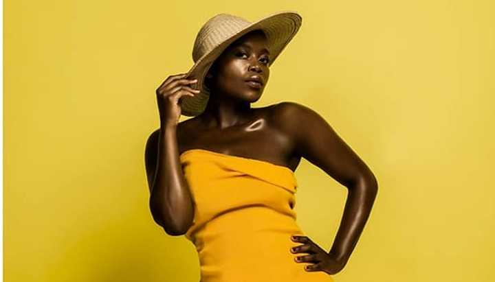Zoë Modiga biography: age, music journey, discography, profile ...