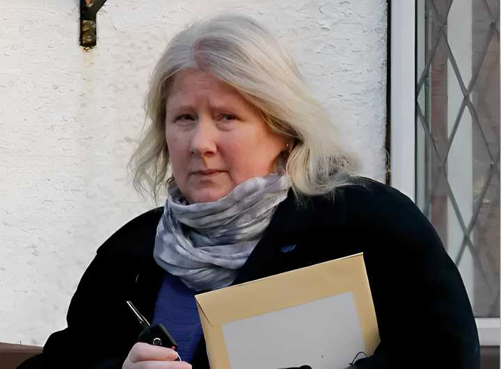 Who is Gráinne Hayes? The story of Nigel Farage’s first wife - Briefly ...