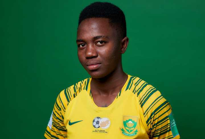 what position is Karabo Dhlamini? All about the Banyana Banyana player ...