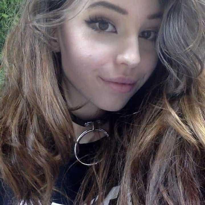 Belle Delphine bio: age, net worth, birthplace, YouTube, song, profile ...