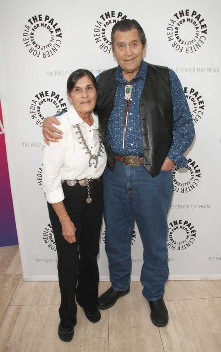 Who is Clint Walker's spouse, Susan Cavallari? Her untold story ...