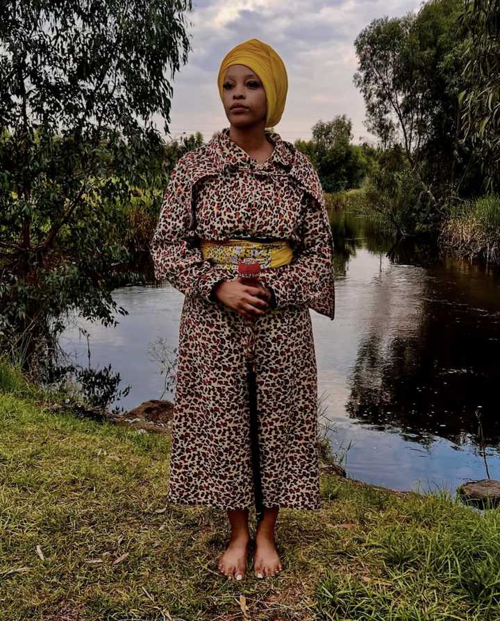 Famous Sangoma Mpho Wa Badimo Accused of Scamming Her Clients - Briefly ...