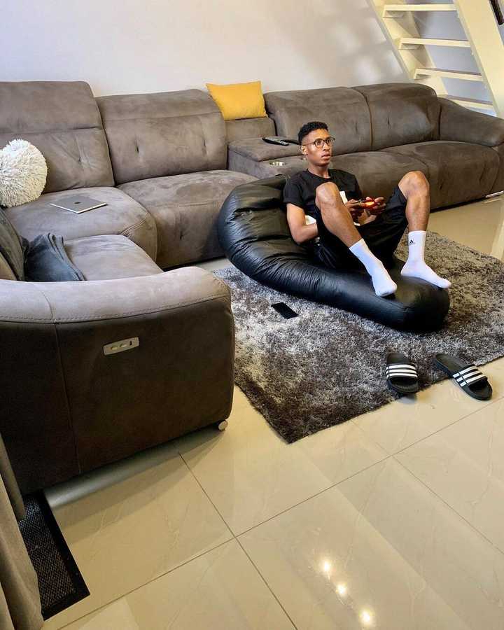 Maliele Vincent Pule bio: age, wife, stats, salary, cars, house, Bafana ...