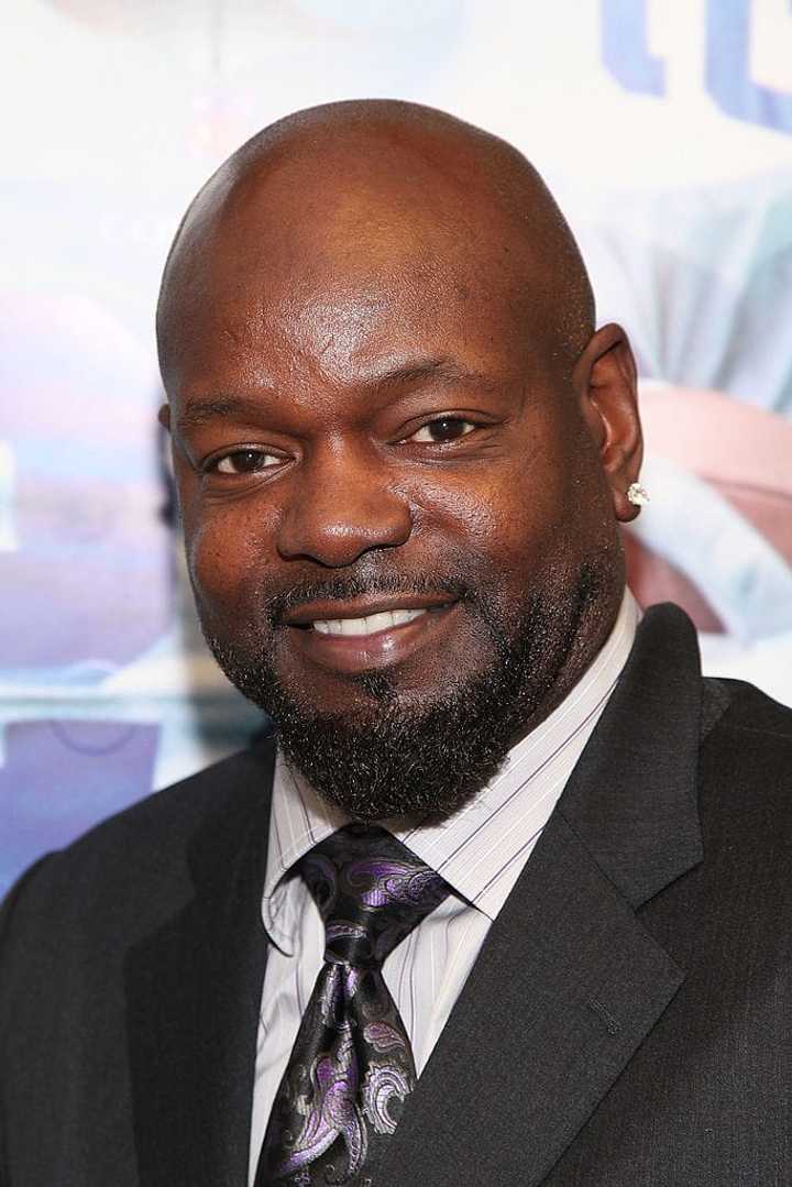 Emmitt Smith’s net worth, age, children, spouse, stats, retirement ...