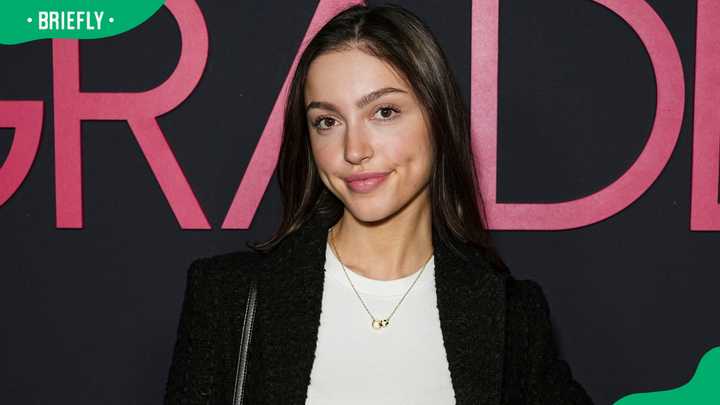 Meet Sydney Raniszeski: 11 facts about the YouTube sensation - Briefly ...