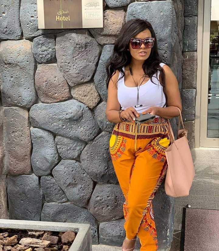 Dashiki meaning, history and evolved styles for men and women - Briefly ...