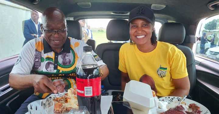 Duduzile Zuma Shows Off Daddy-Daughter Date With Jacob Zuma, SA Divided Over Their Pics ...