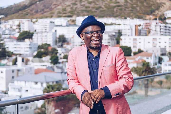 Lindelani Mkhize biography: wife, family, heart attack, Joyous celebration, and songs - Briefly ...