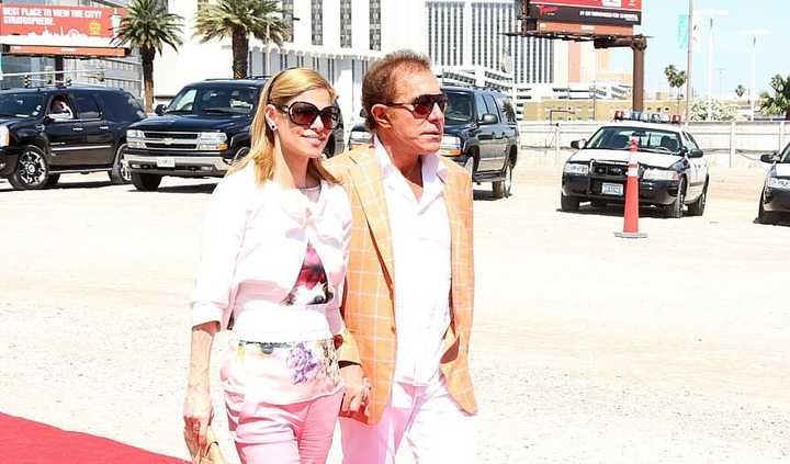 Who is the wife of Steve Wynn, Andrea Hissom? Biography of the British ...