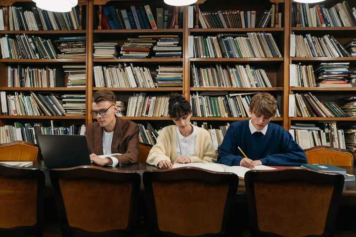 Varsity College courses and fees for 2022: Full time, part-time, and ...