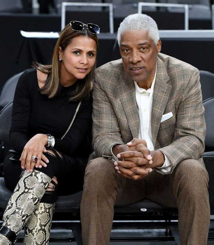 Dorýs Madden age, ethnicity, birthday, Julius Erving, profiles ...