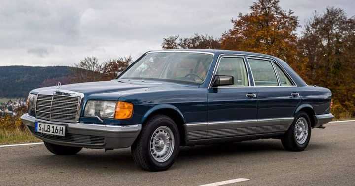 5 Famous Whips Michael Jackson Owned in His Lifetime, Including ...