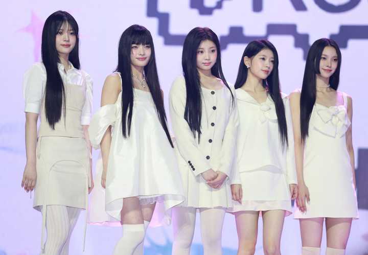 ILLIT members: K-pop profiles, ages, roles, nationality, key facts ...