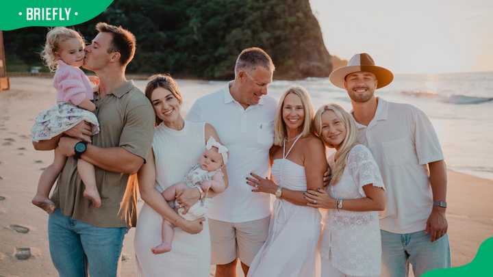 Who is Christian Huff? Get to know Sadie Robertson's husband - Briefly ...