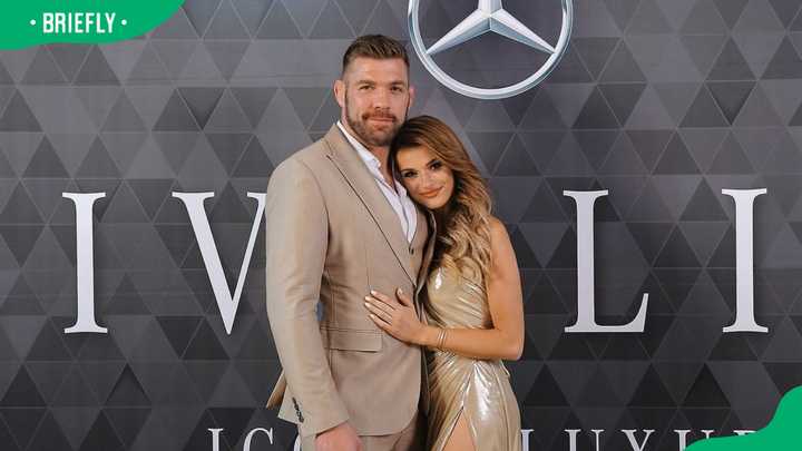 Meet Dricus du Plessis' wife-to-be: all about Vasti Spiller - Briefly.co.za