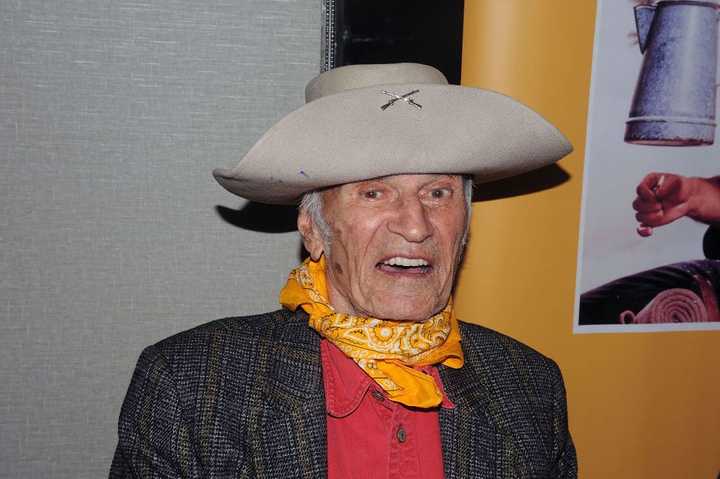 The life story of Larry Storch's daughter, Candace Herman - Briefly.co.za