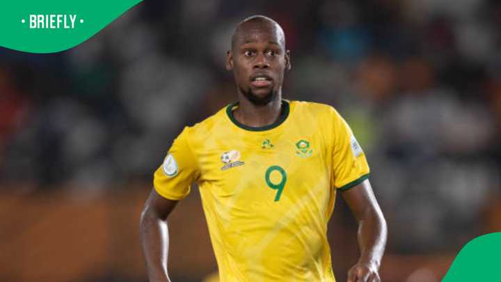 Evidence Makgopa Signs Long-Term Contract with Orlando Pirates Amid ...